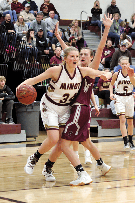 Nelson to the rescue | News, Sports, Jobs - Minot Daily News